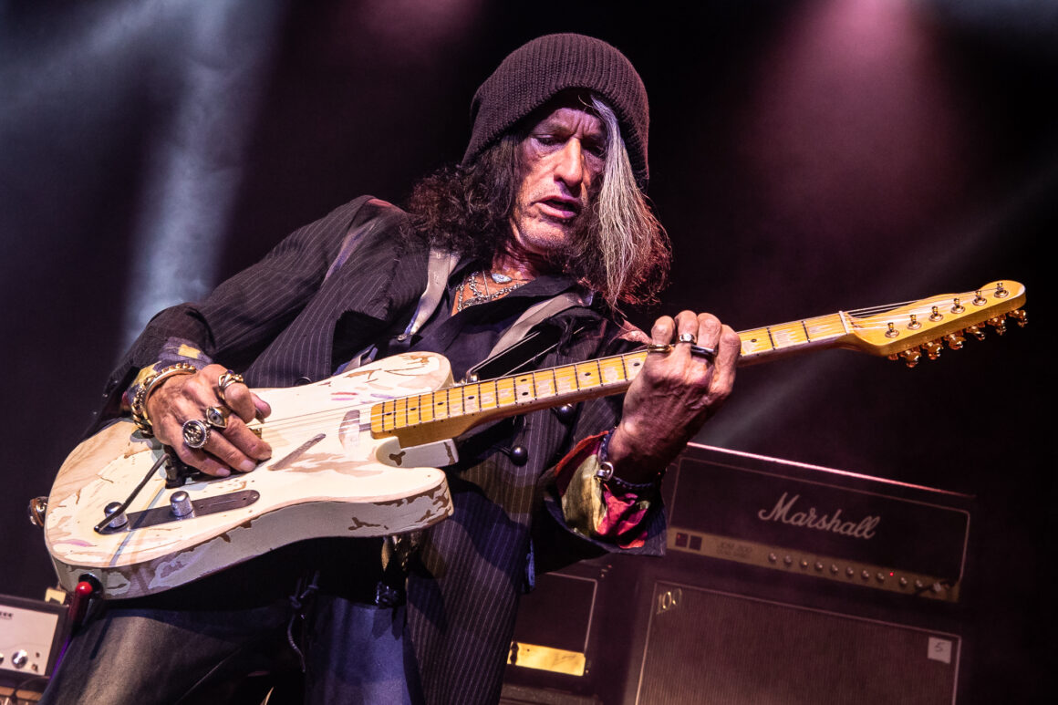 Joe Perry Rocks New York City’s Webster Hall