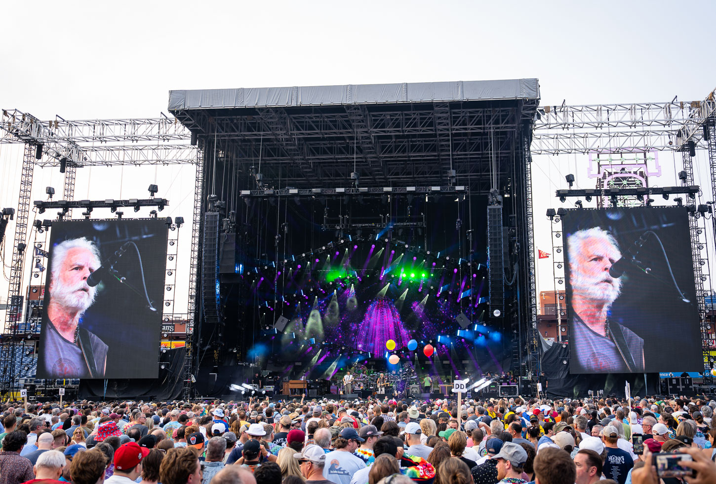 Review + Photos: Dead & Company Give Electrifying Final Performance in ...