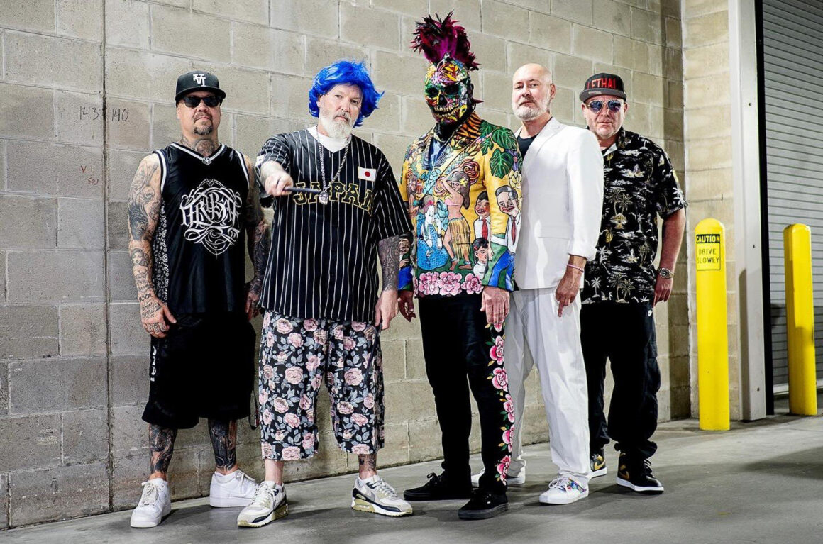 Limp Bizkit Score First No. 1 Hit in 26 Years with “Making Love to ...