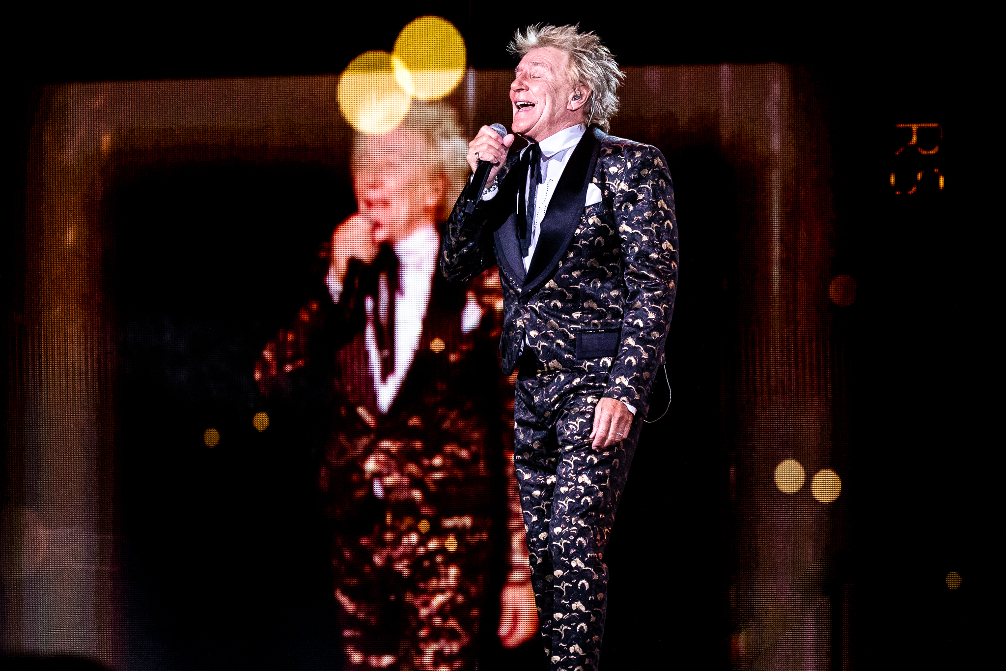 Rod Stewart Adds 2026 Dates to One Last Time Farewell Tour